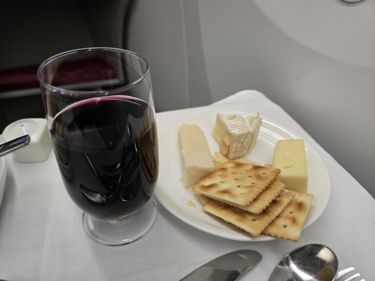 エチオピア航空のビジネスクラスでソウル⇒成田へ（フライト編）｜INC⇒ET672⇒NRT - 酒走（しゅRUN）ブログ
